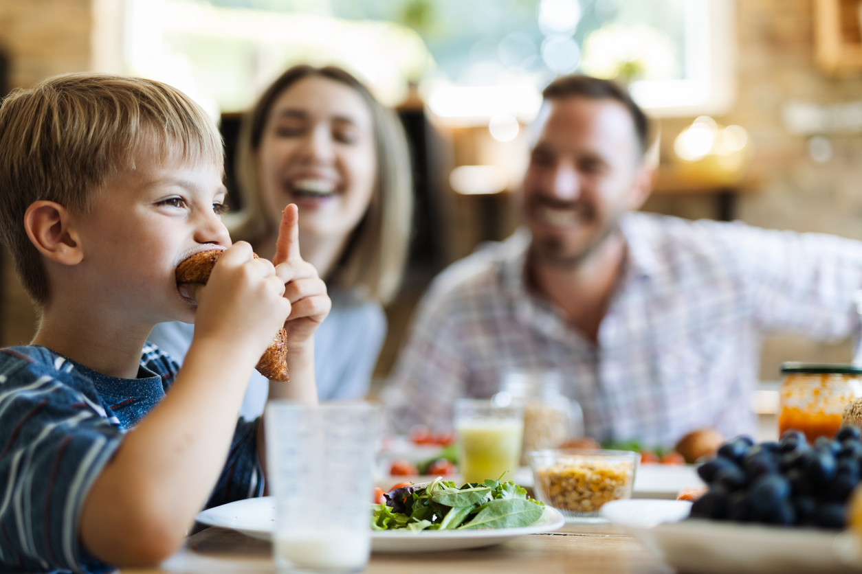 13 French Parenting Techniques | LingoCircle